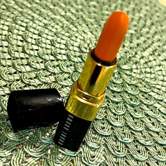 Bobbi Brown | Makeup | New Bobbi Brown Lip Color Lipstick Salmon Size ...